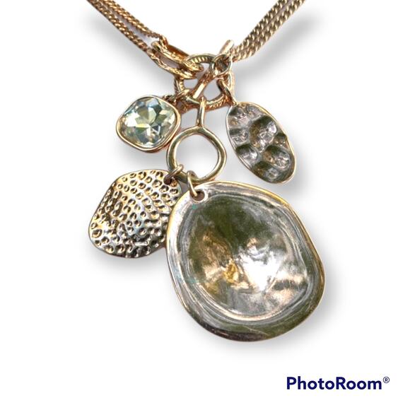 Premier Designs | Jewelry | Premier Designs Front Toggle Clasp Dangle ...